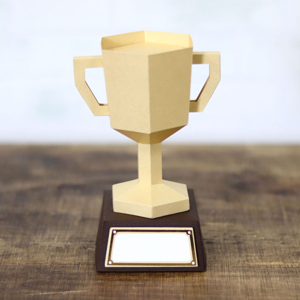 Caixa Troféu - Nilmara Quintela Paper Designer